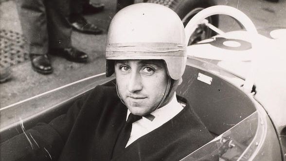 Retropower | xcar-roy-james